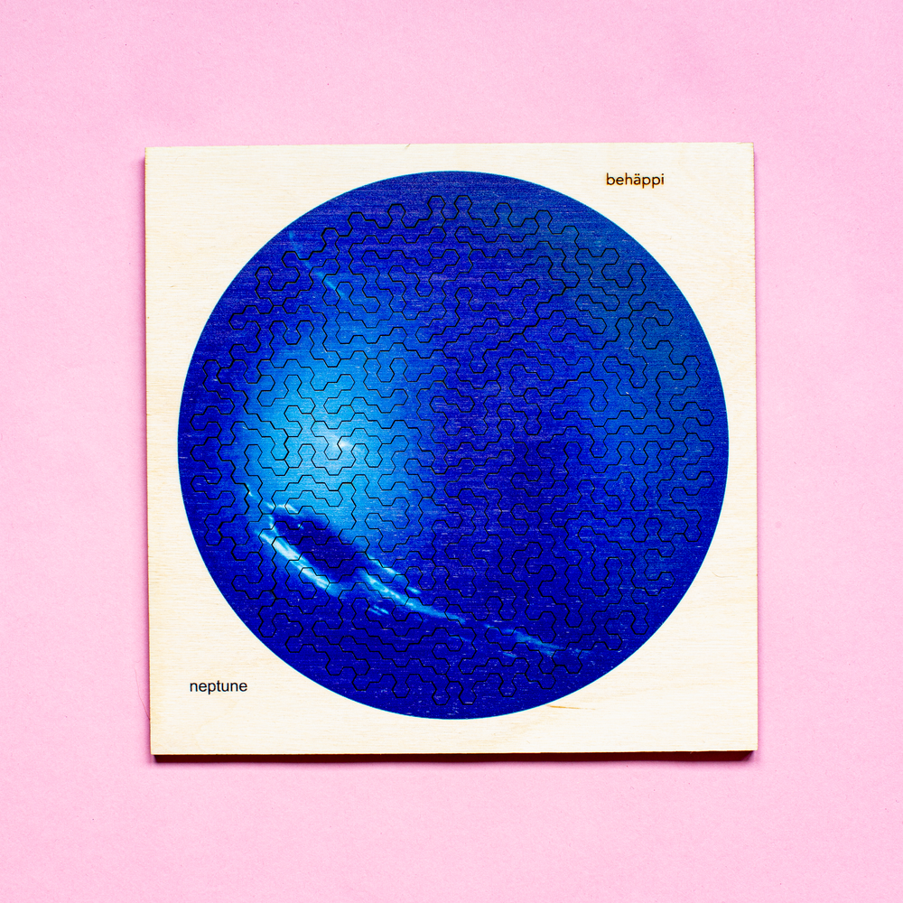 NEPTUN | Extraordinary Wooden IQ PUZZLES | Planetary Series | Level Ha