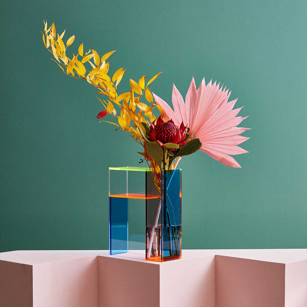 MONDRI VASE Neon | VASE | Frank Kerdil | 24x19x8,5 cm | MoMA